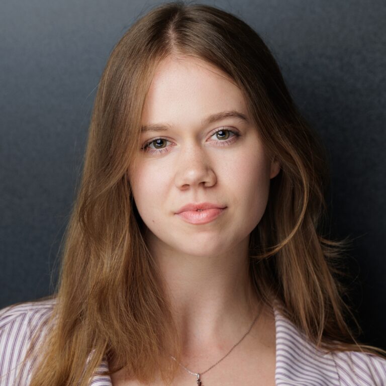 Amelie Brown – The National Institute of Dramatic Art (NIDA)