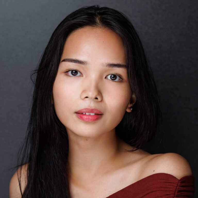 Naomi Gomez – The National Institute of Dramatic Art (NIDA)